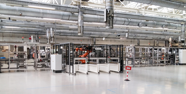 Industrial equipment transfer of a new production line JR AUTOMATION ...